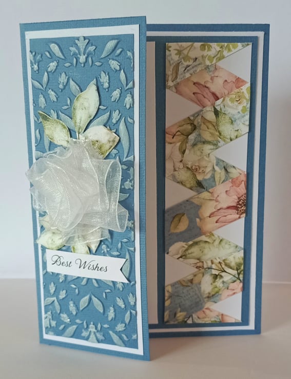 Twisted Ribbon Card (CK) #C2137 – Craftables